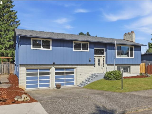 1215 NE 195TH AVE
