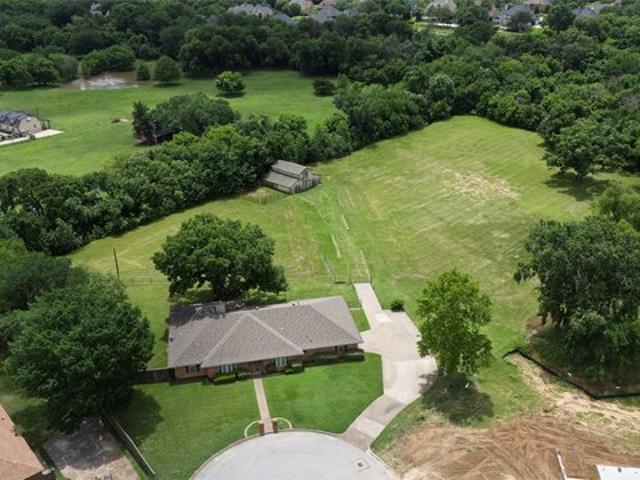 1215 Oakwood Trl, Southlake, TX 76092