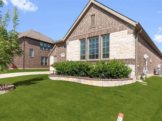 1215 Alderwood Drive