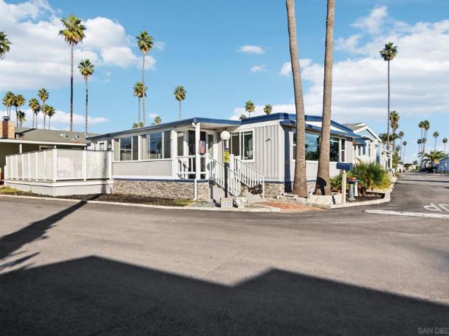 1215 Anchors Way Drive 135