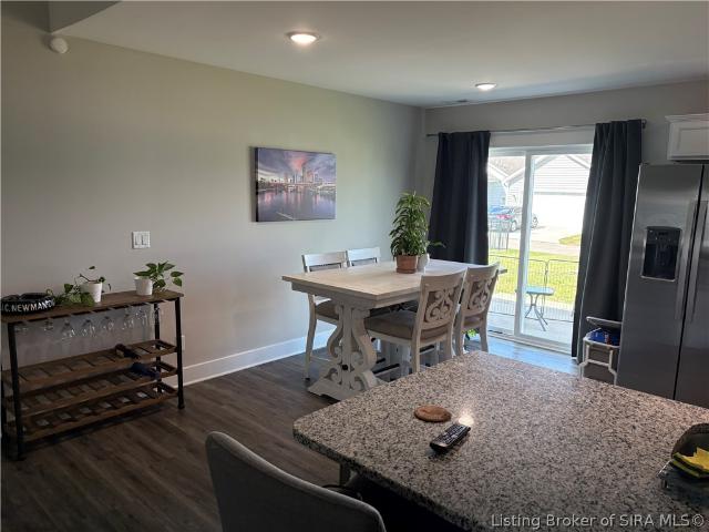 1215 Blackstone Trail