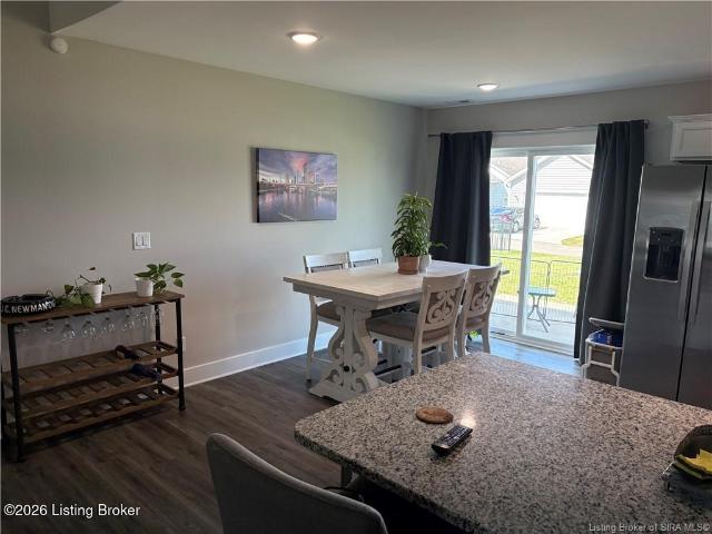 1215 Blackstone Trail