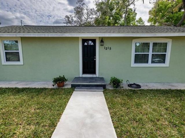 1215 E Holland Ave, Tampa, FL 33612