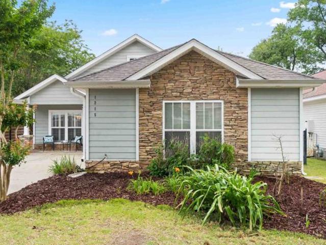 1215 E Hatton St, Pensacola, FL 32503