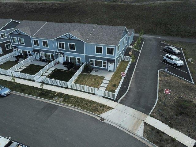 1215 Edington Ave, Moscow, ID 83843