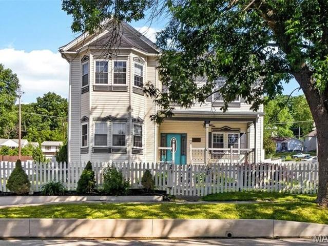 1215 Georgia St, Louisiana, MO 63353