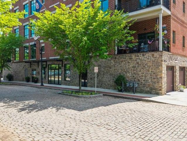 1215 Jefferson St Apt 3W, Lynchburg, VA 24504