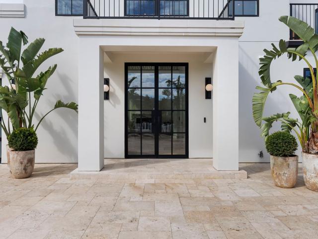 1215 La Cumbre Road, Hillsborough, US, CA