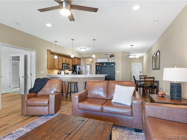 1215 Lands End Pkwy 655
