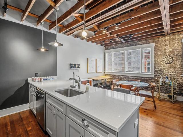 1215 Louisiana Avenue # 206