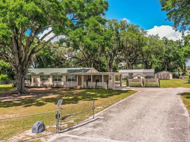 1215 Parker Rd, Lakeland, FL 33811