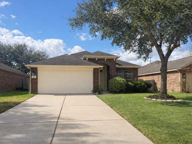 1215 Pecos Pass Drive
