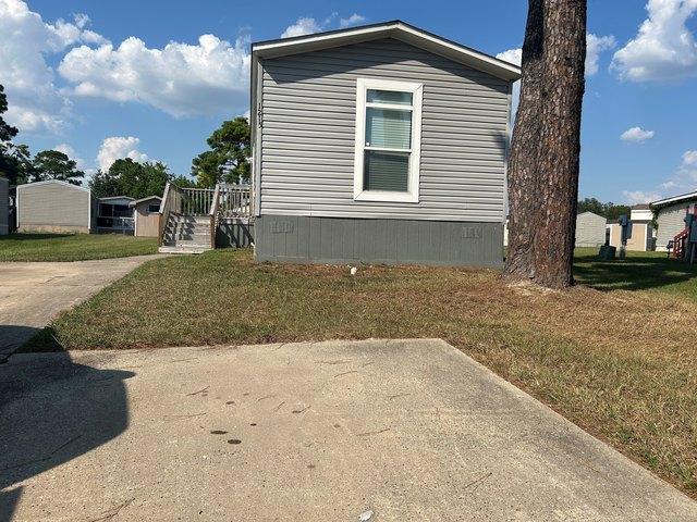 1215 Ridge Dr, Houston, TX 77073