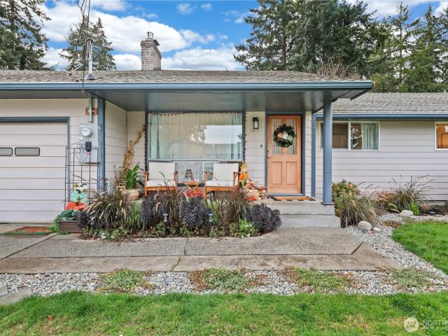 1215 Stillwell St NE, Olympia, WA 98516 | MLS #2502 | Compass