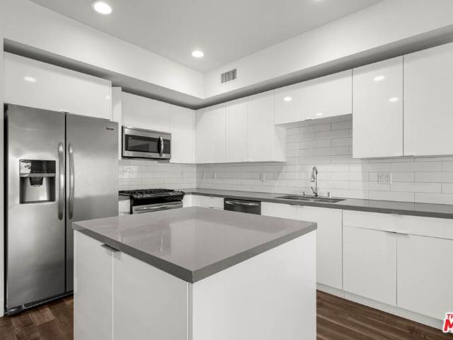 1215 S Bedford Street 501