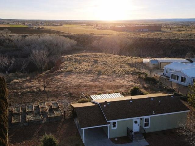 1215 S Kane Dr, Kanab, UT 84741