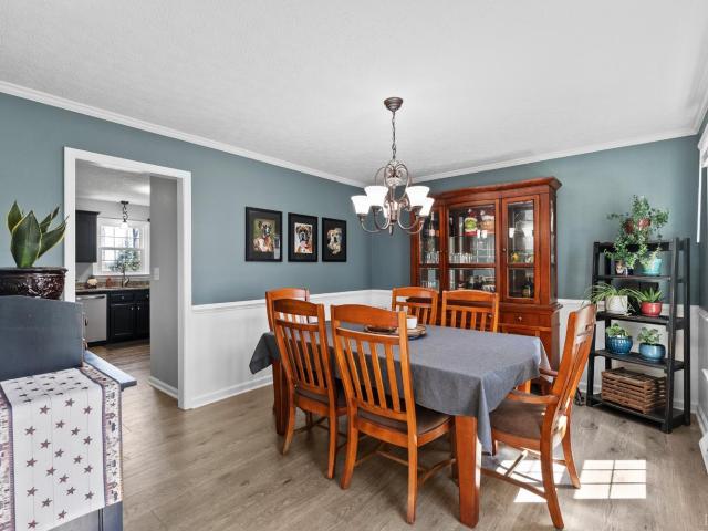 1215 Smoketree Drive