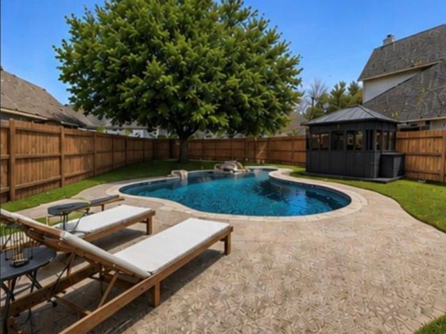 1215 Terrace Ct