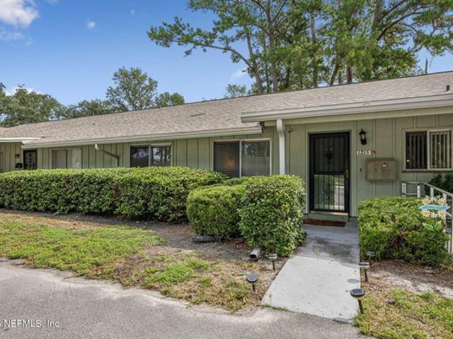 1215 The Grove Rd, Orange Park, FL 32073