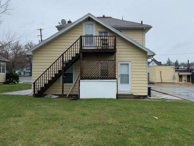 1215 1st
