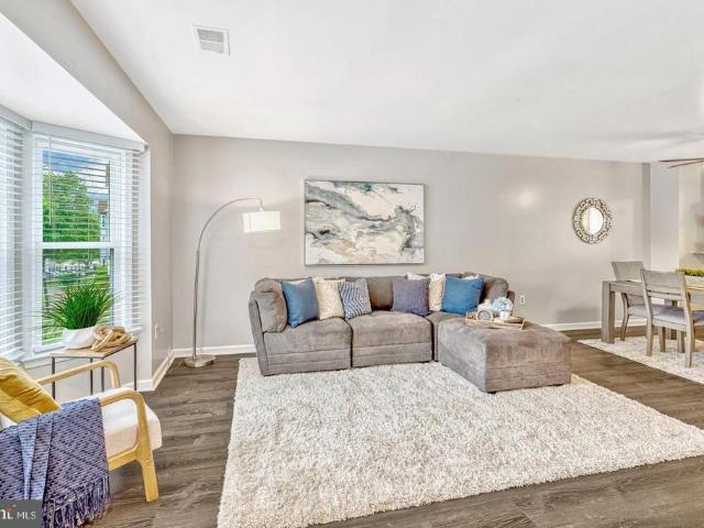 12163 Presidio Way