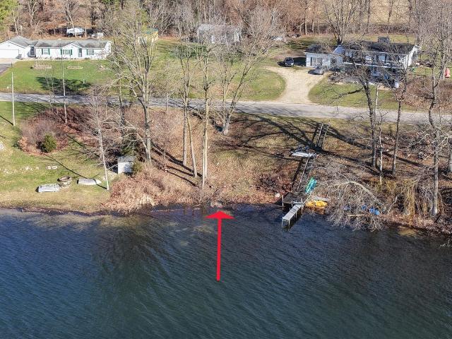 12161 Bair Lake St Garage