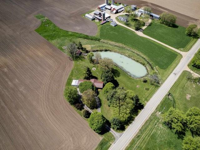 12166 Cunningham Rd, Winnebago, IL 61088