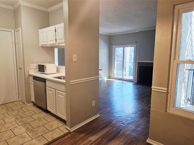 12166 Metric Blvd, Unit 2006, Austin, TX 78758 | MLS #2320 | Compass