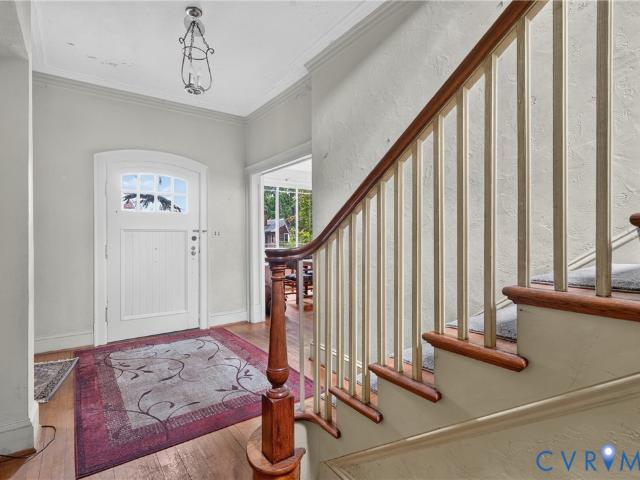 1216 Main Street