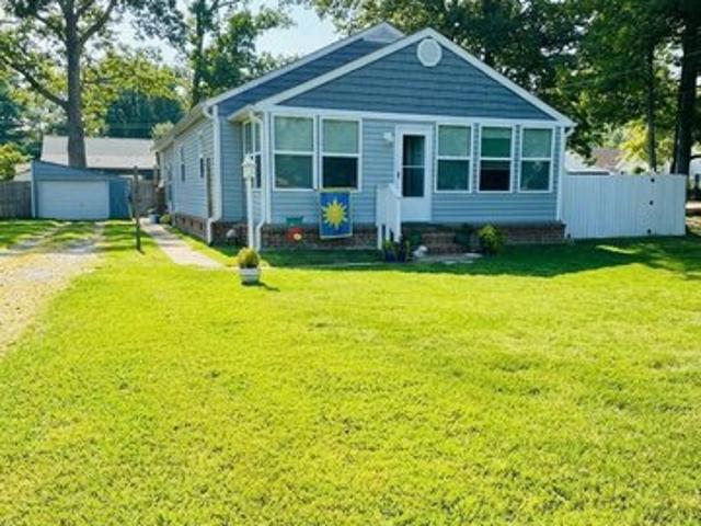 1216 Marshall Ave, Colonial Beach, VA 22443