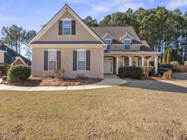 1216 McAllistar Dr, Locust Grove, GA 30248