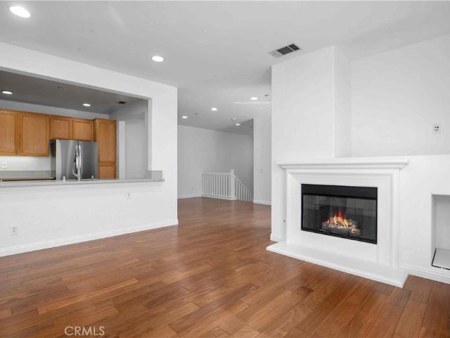 1216 Mcfadden