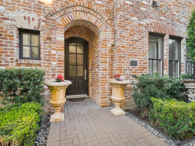 1216 Mosaico Ln, Houston, TX 77055 | MLS #86808