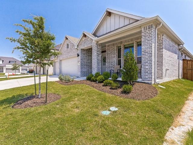 1216 Nuevo Rancho Ln, Fort Worth, TX 76052