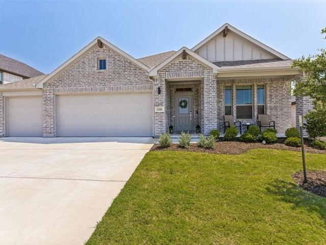 1216 Nuevo Rancho Ln, Fort Worth, TX 76052