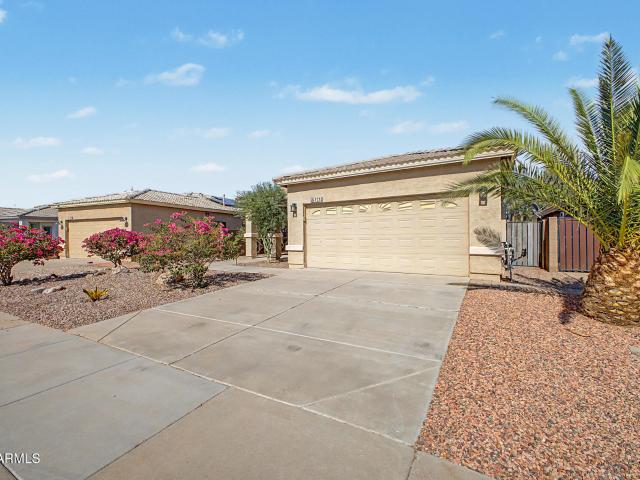 1216 n lantana place