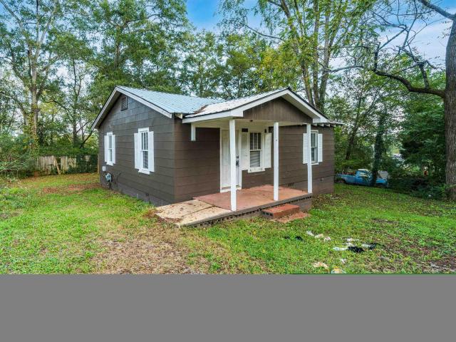 1216 N North Helen Avenue