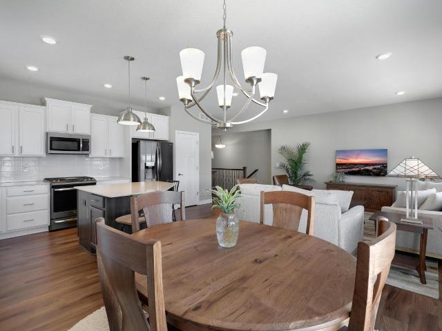 1216 Oak Tree Court