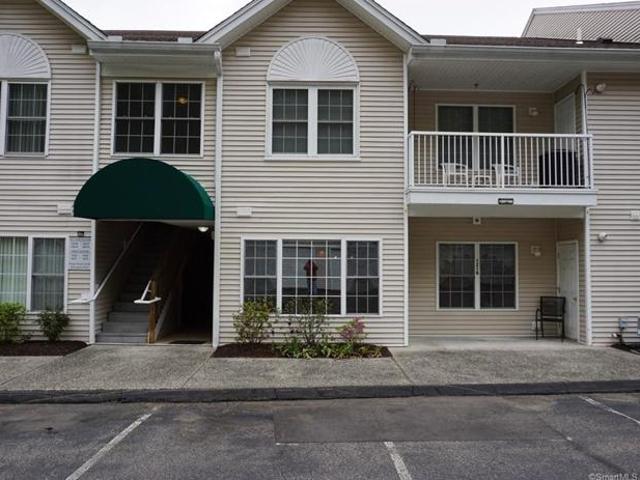1216 Arganese Pl 1216, Trumbull, CT