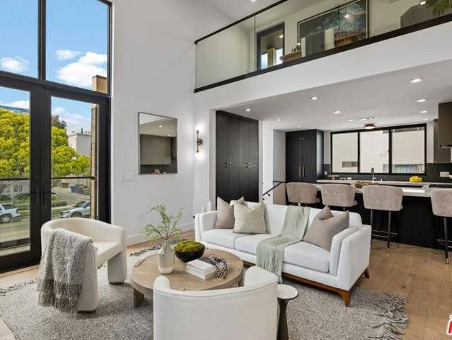 1216 Arizona Ave, Santa Monica, CA 90404