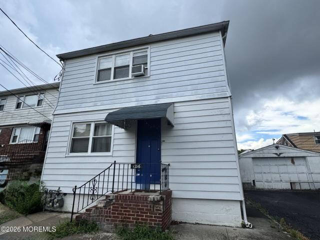 1216 Broadway