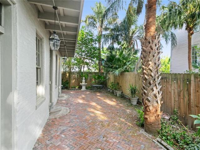 1216 Camp Street # A