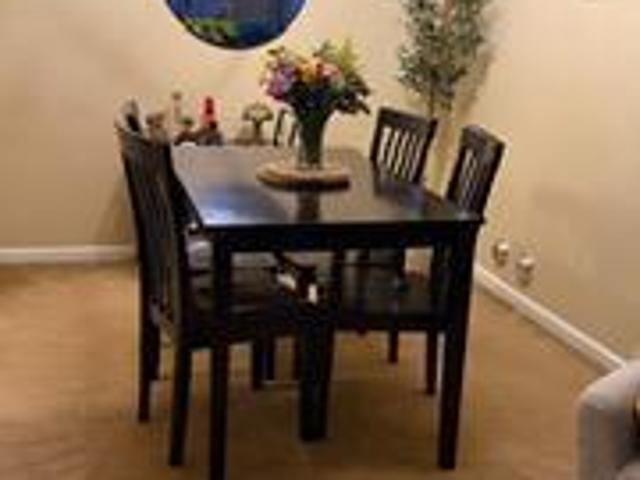 1216 dogwood Court 1216