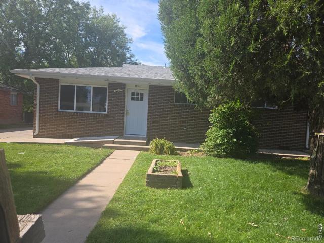1216 Edmunds Street