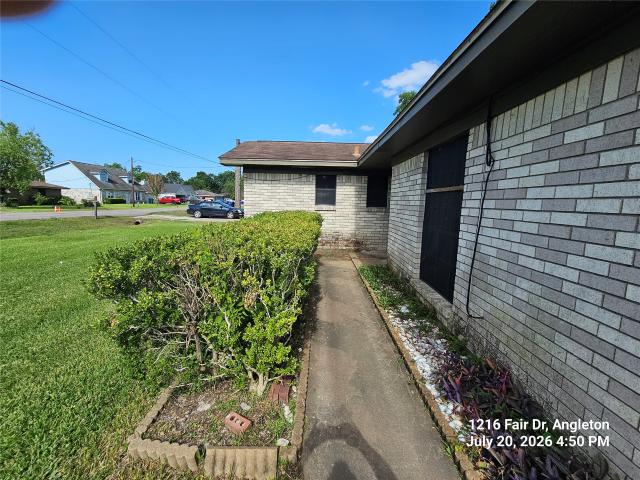 1216 Fair Drive
