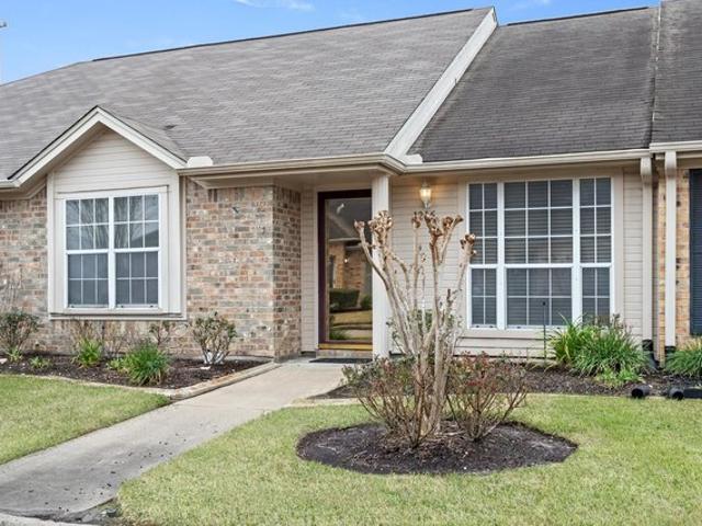 1216 Glen Mdw, Beaumont, TX 77706