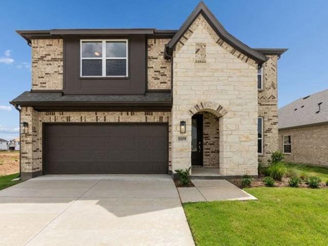 1216 Graydon St, Aubrey, TX 76227