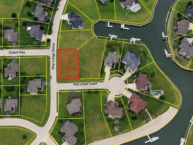 1216 Key Largo Ct, Machesney Park, IL 61103