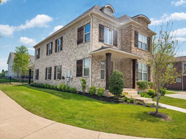 1216 Reese Dr, Franklin, TN 37069 | MLS #3166 | Compass