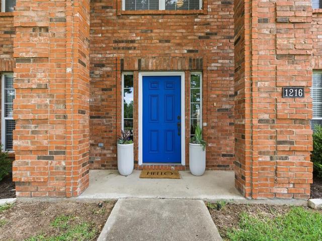 1216 Rosewood Lane